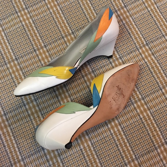 American Vintage | Shoes | Vintage White Leather Colorful Shoes | Poshmark